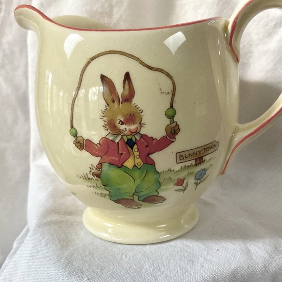 Royal Winton | Kitchen | Royal Winton Bunnys Playtime Porcelain Pitcher ...